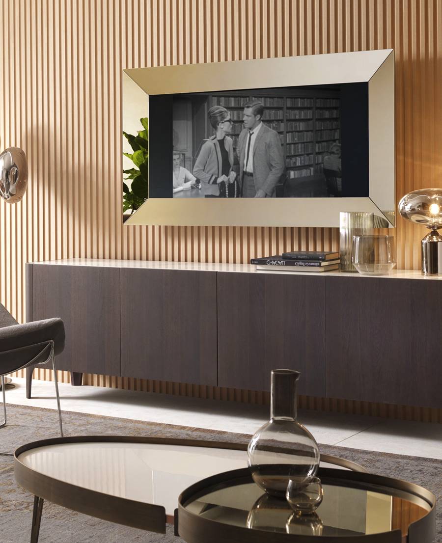 Specchio TV da parete con alloggio per televisione - Riflessi