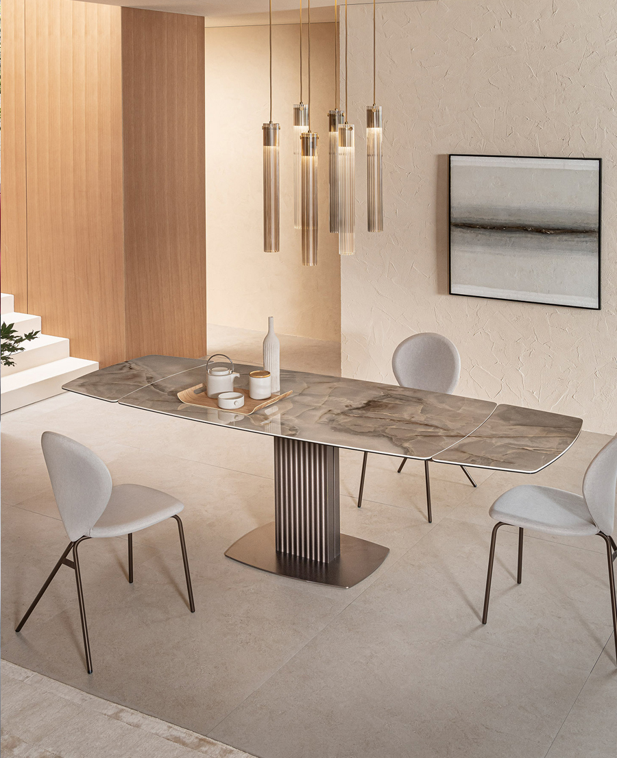 Enea, mesa con tapa de cerámica o madera - Riflessi